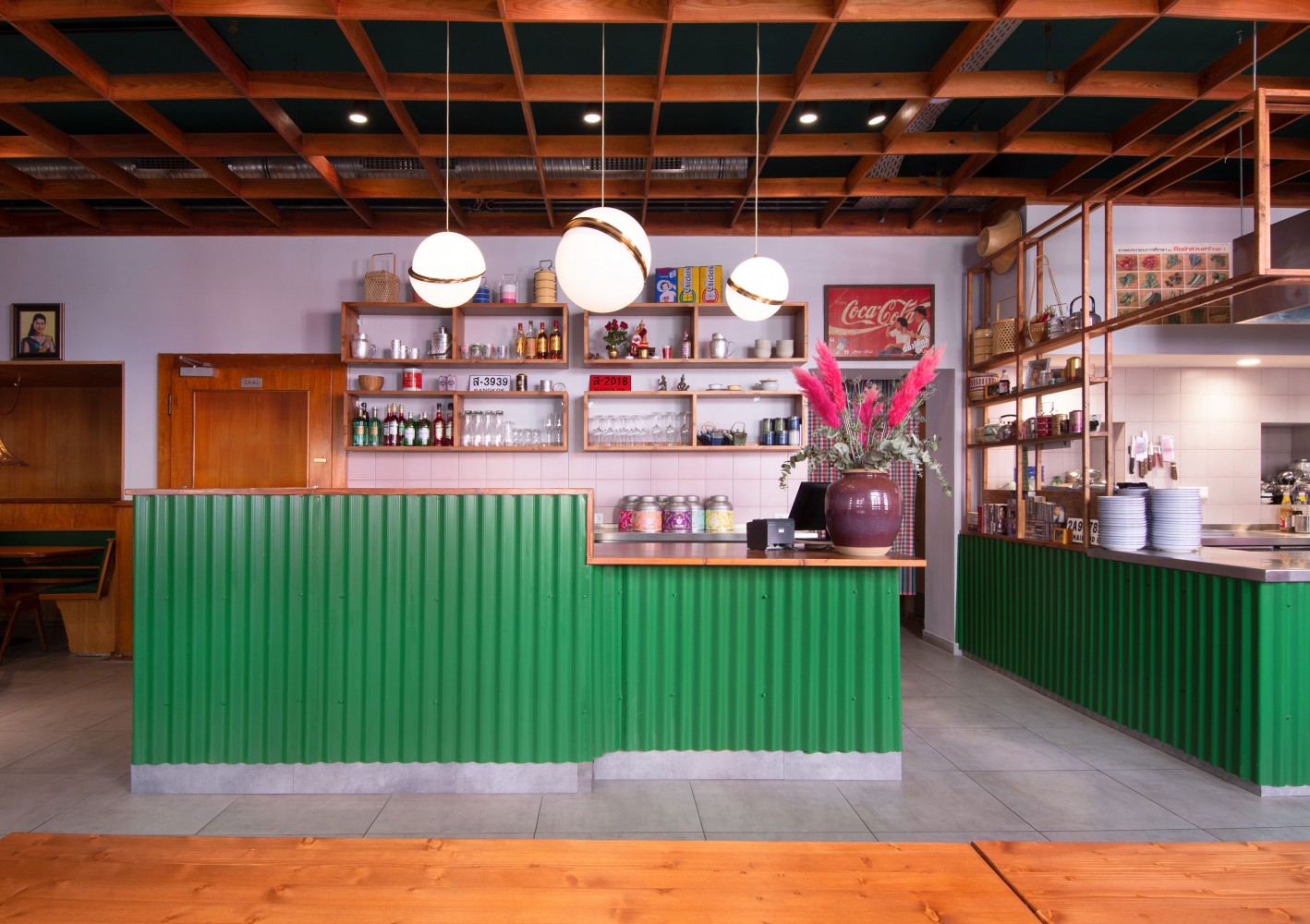 Mireille Solomon | Soi 39 Thai Street Food